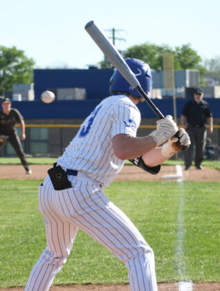 Royals rout Pirates, advance to 2A semifinals | Ledger Independent ...